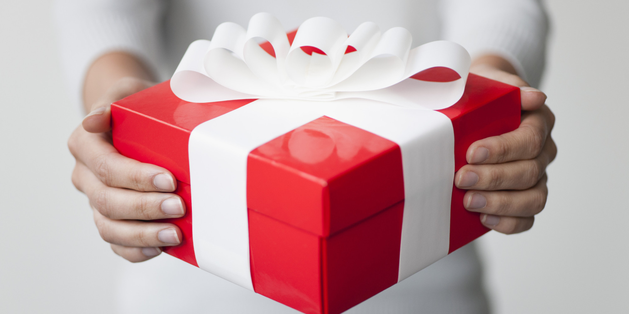 El protocolo de los regalos | PROTOCOLO Y ETIQUETA